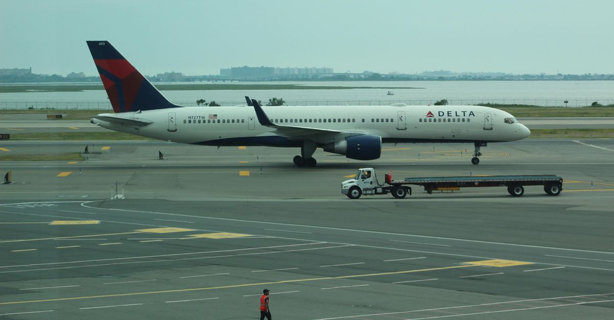 Delta Air Lines' Record-Breaking 2024: Operational Excellence and ...